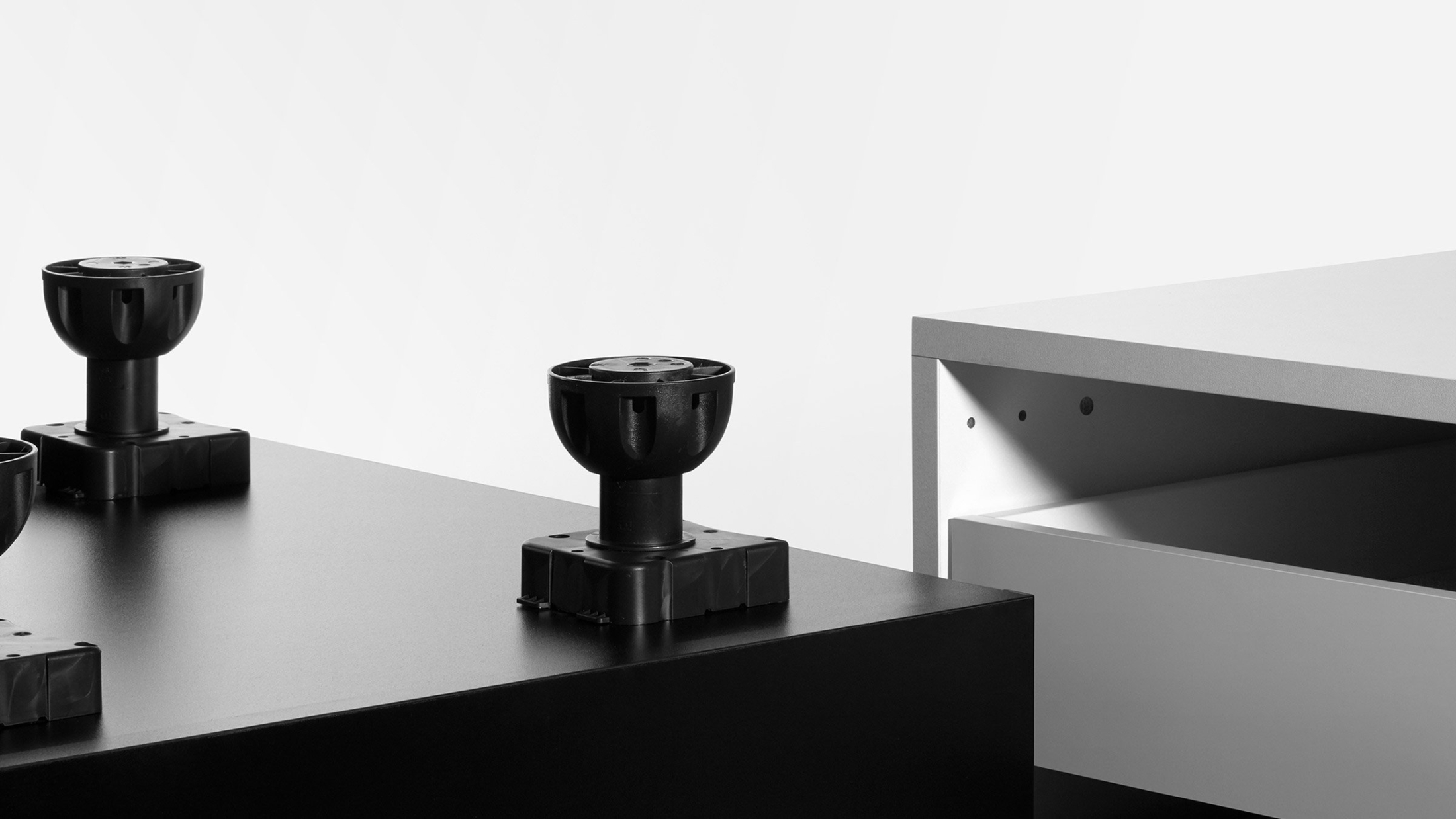 Cabinets & Drawers | System | HØLTE