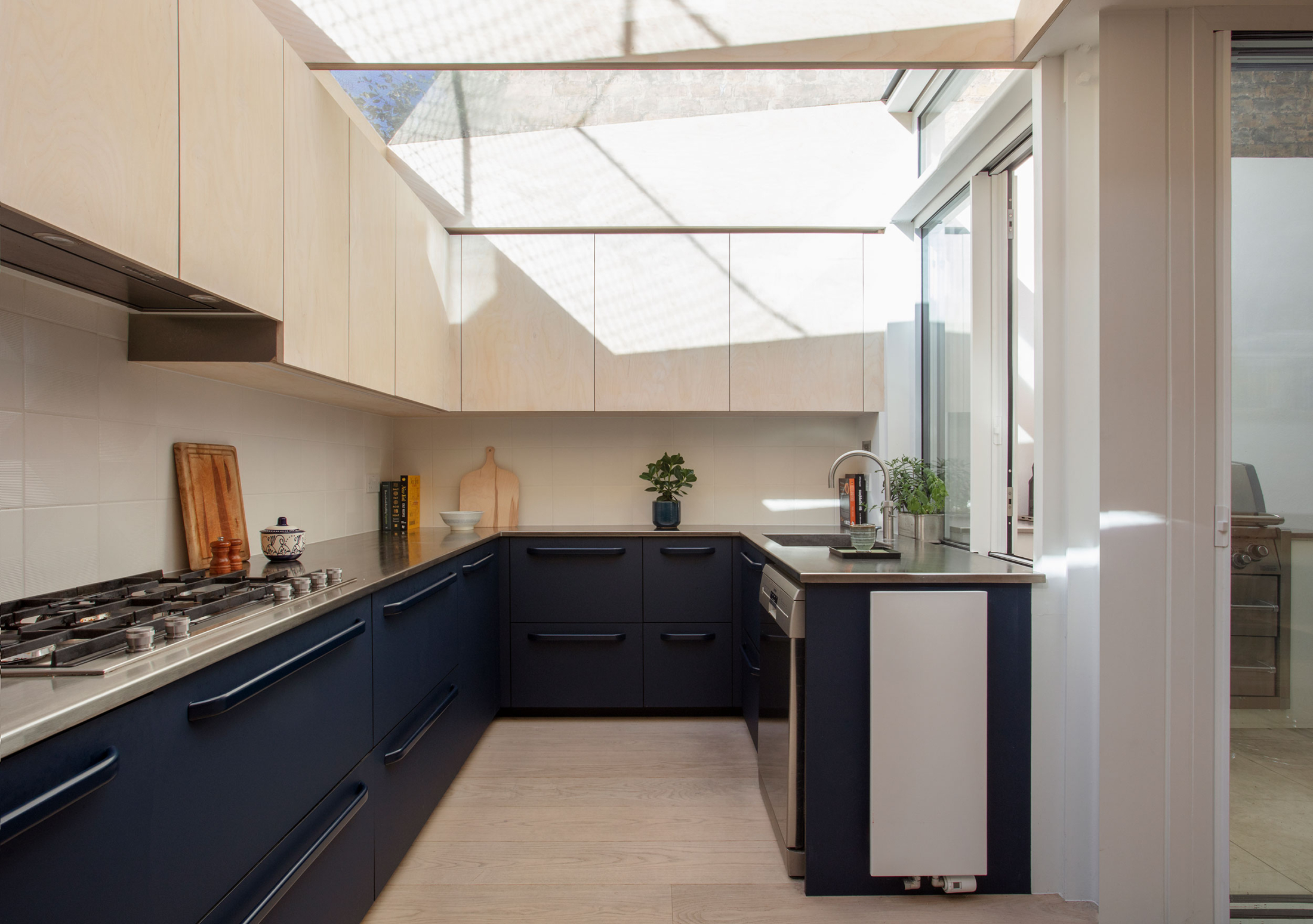 HØLTE – KINGSGATE ROAD