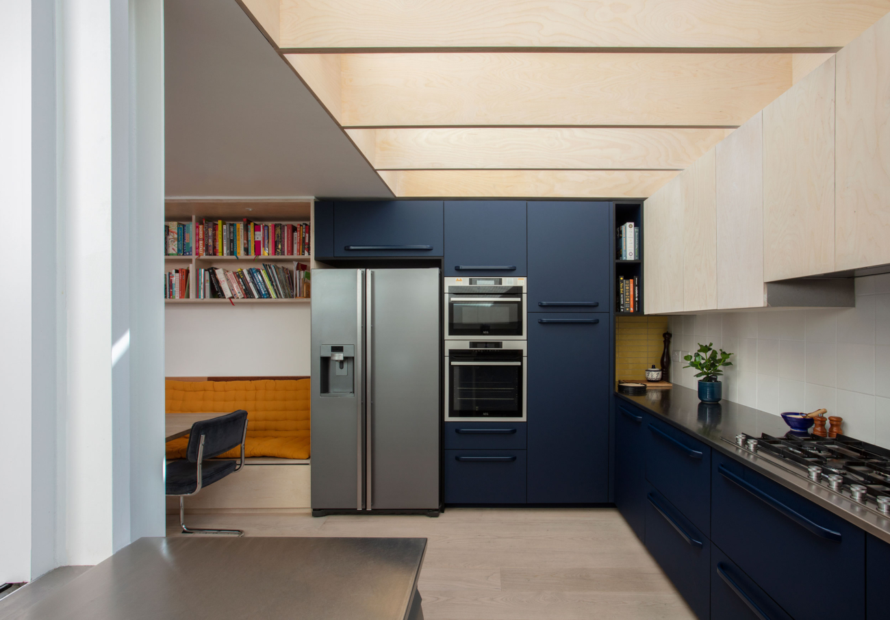 HØLTE – KINGSGATE ROAD