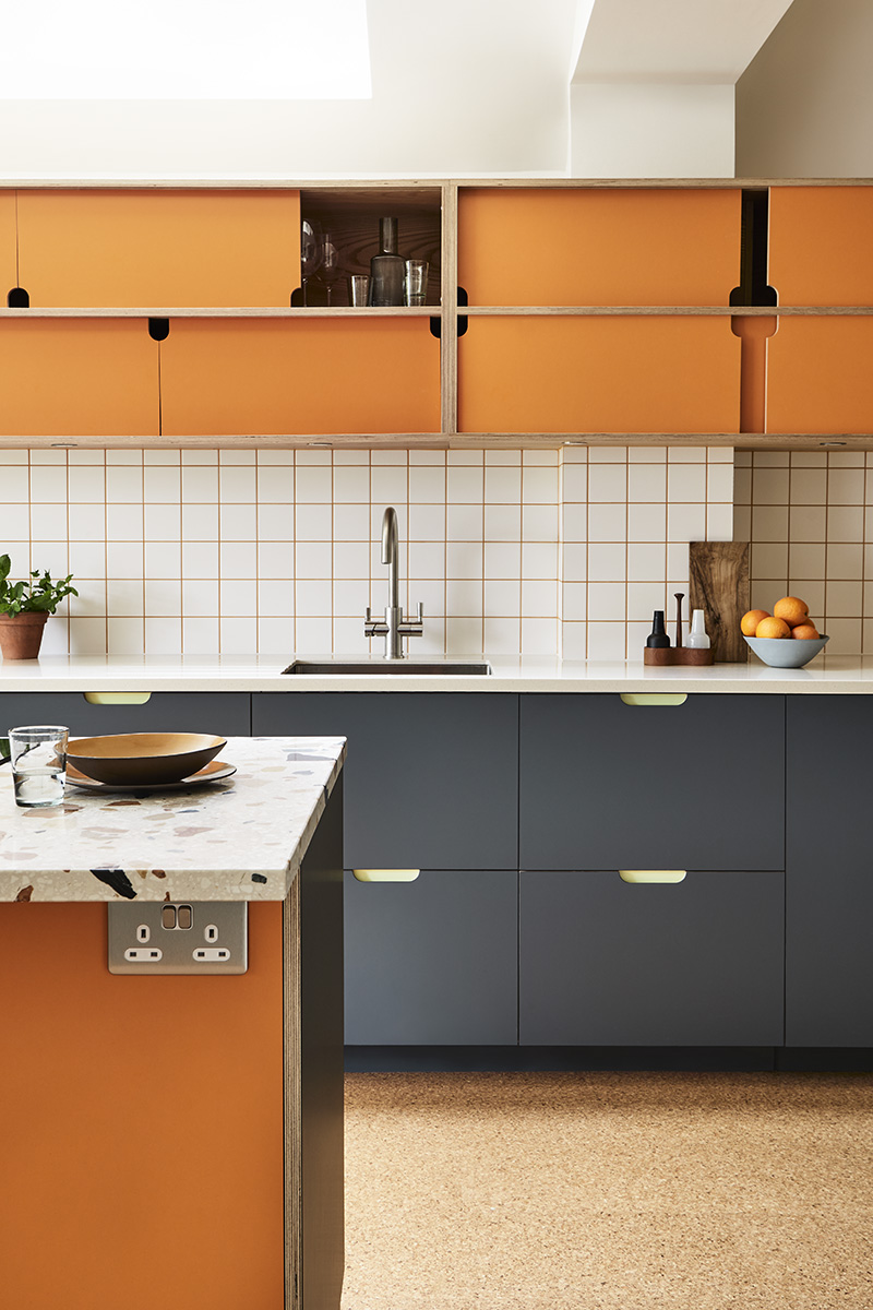 HØLTE – The Ellis kitchen: joyful colour